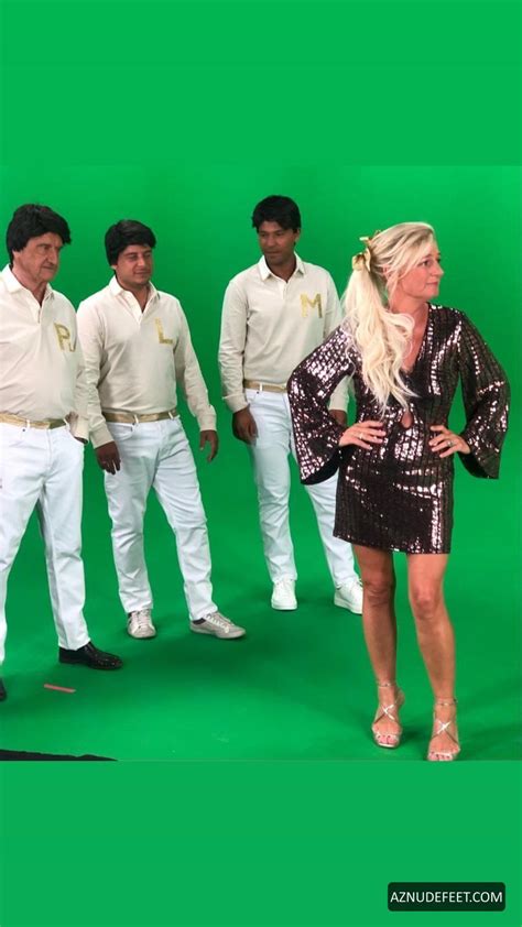 Anne Élisabeth Lemoine Feet Aznudefeet