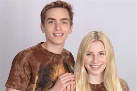 Look Into The Love Life Of Youtuber Drew Gooden And His Wife Amanda