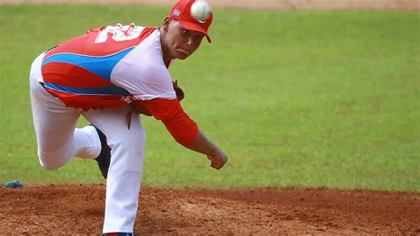 Mlb Reaches Deal To Allow Cuban Players To Sign Without Defecting