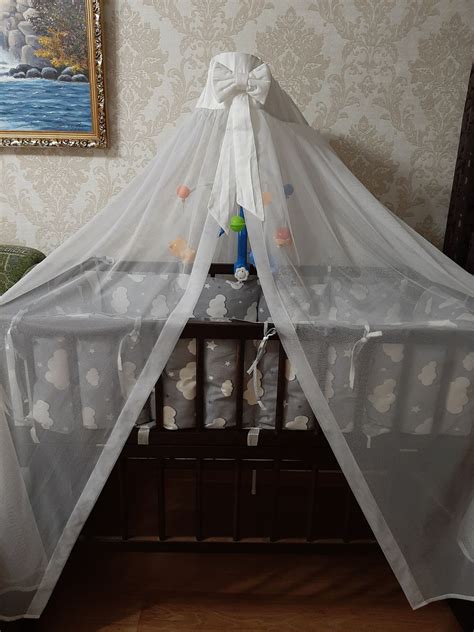 Балдахин на детскую кроватку музыкальный мобиль