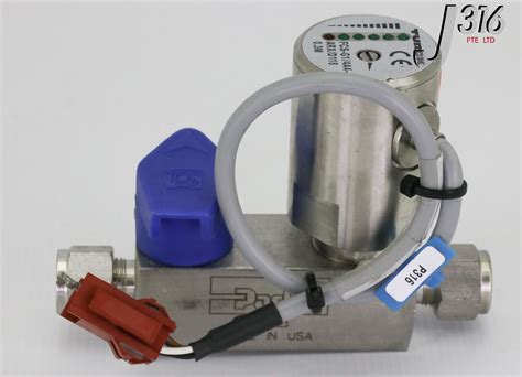 13173 Applied Materials Flow Sensor Turck Fcs G1 4a4 Arx D118 0190 01186 J316gallery