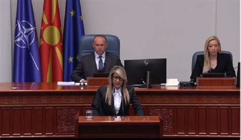 Со 77 гласа „за“ во Собранието помина интерпелацијата на Дамева СДСМ и ДУИ ја напуштија салата