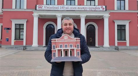 Дім театр для пташок Актори кропивницького театру створили оригінальну годівничку Новини