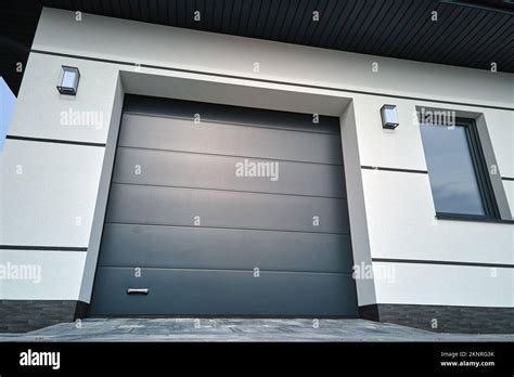 Automatic Electric Roll Up Commercial Garage Gate Or Push Up Door In