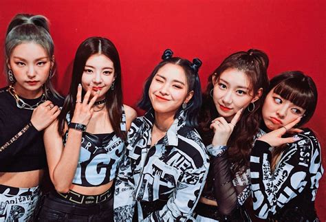 Itzy Not Shy Single Review Cultura