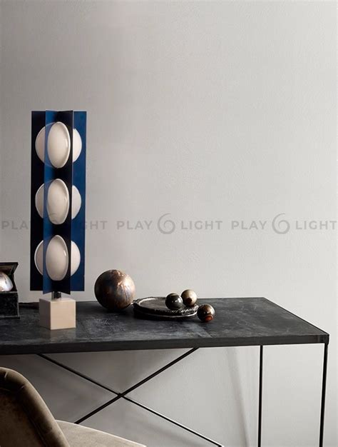 Fernel Дизайнерская настольная лампа в стиле постмодерн купить в Москве по цене 50700 руб