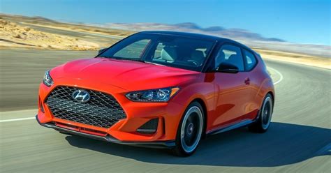 미국 판매량 줄어든 현대 벨로스터 단종 수순 밟나 로드테스트