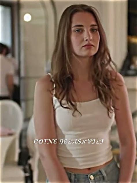 ჩცდ ახალი მიმტანი გოგონა და ჯეკო Youtube