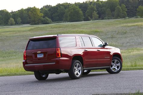 2015 Chevrolet Suburban Specs Performance And Photos Autoevolution