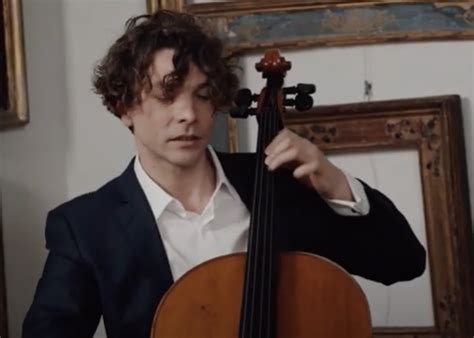 Konstantin Manaev And Danae Dörken Perform Kapustins Burlesque Video