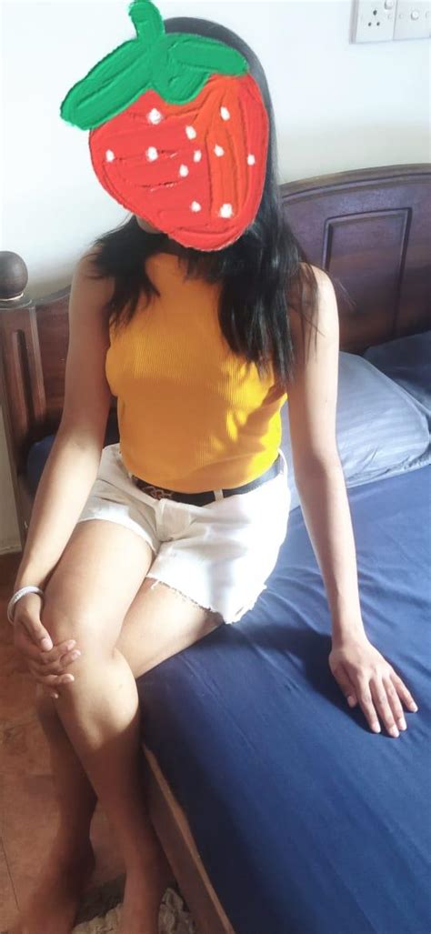 Full Service Beautiful Gril Sl Ads