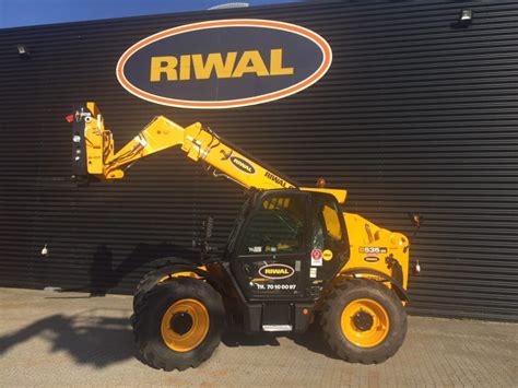 Rent A Standard Telehandler 35 T 9 M Jcb 535 95 Diesel