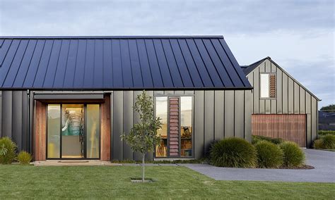 Award Winning Contemporary Barn Design By Turner Road Architecture