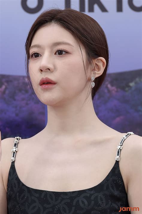 고윤정 짱공유닷컴 연예인