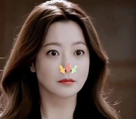 脸上有这3个窝的女人，会越老越耐看！ 知乎