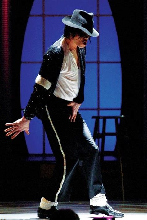 Michael Jackson Dancing Billie Jean