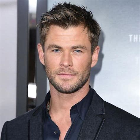 The Actor Who Plays Thor 60 Photos Moonagedaydreamfilm