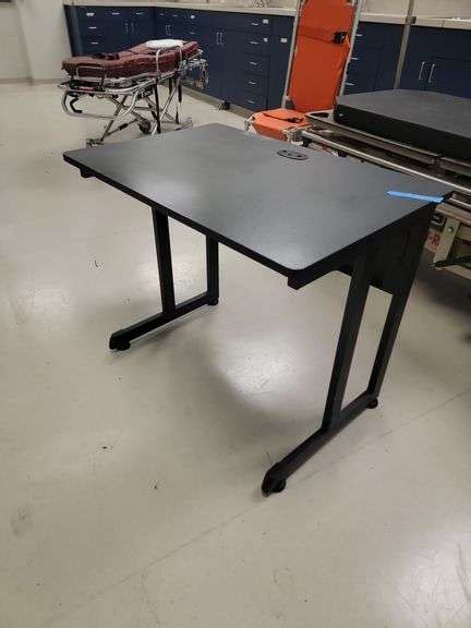 Small Black Computer Desk Advantage Auction