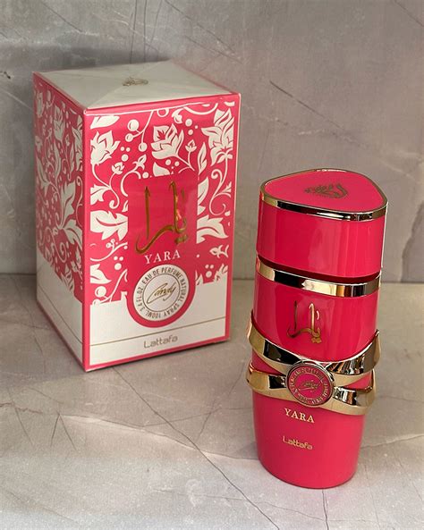 Yara Candy De Lattafa 100ml Perfumarte Vip