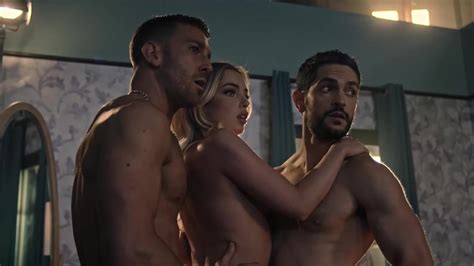 Nude Video Celebs Emma Kotos Nude Bookie S E