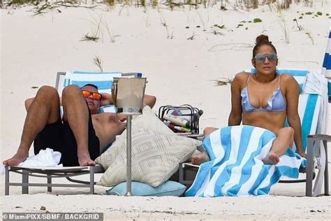 Jennifer Lopez Thefappening Sexy Bikini The Fappening