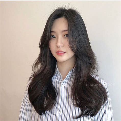 이태원미용실 차홍룸 한남점 이설희 On Instagram “날마다 예뻐지는 디자인🥀차홍룸 한남점 이설희 여성스러운 무드 한껏 그레이스펌 💕 손질을 편하게