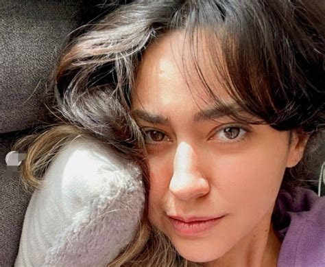 بعد تعرضها للتحرش فنانة مصرية مطلقة تثير الجدل بـهاشتاق شخصي جداً