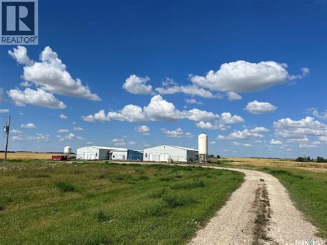 À Vendre Greschuk Multi Use Building Elstow Saskatchewan S0k1m0