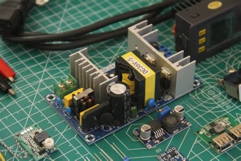 Build A Variable Lab Bench Power Supply Elektor Magazine