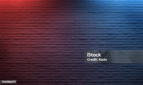 빨간 파란 점화 된 벽돌 벽 반점 빛 벽돌 벽 짜임새 배경 패턴 벽돌은 백색을 그렸다 벽돌 담에 대한 스톡 사진 및 기타 이미지 벽돌 담 파란색 배경 주제 Istock