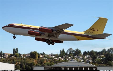 Boeing 367 80 B Boeing Aviation Photo 0409367