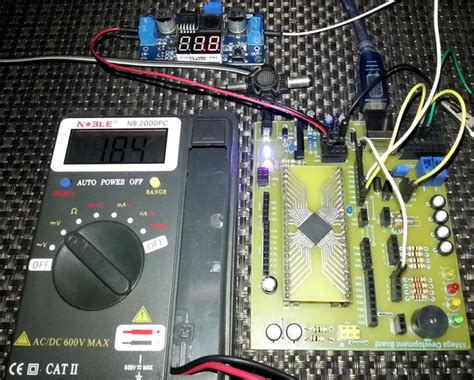 XMega Analog Comparator Embedded Lab