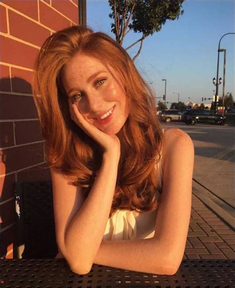 Beautiful Girls Around The World 52 Pics Pauznet