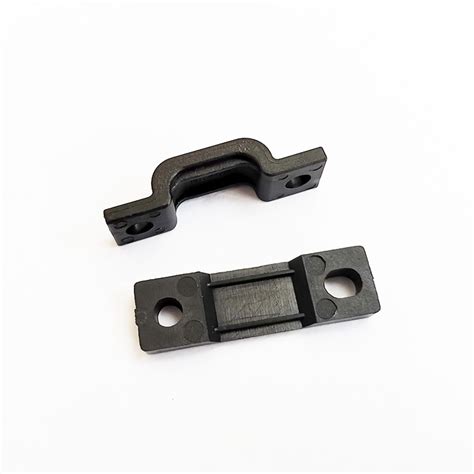 孔距30mm组合形线卡 拱型压线扣桥型压线板ls 026d龙三是专门设计生产线卡扣快速接线器防水接线盒的塑胶标准件制造工厂