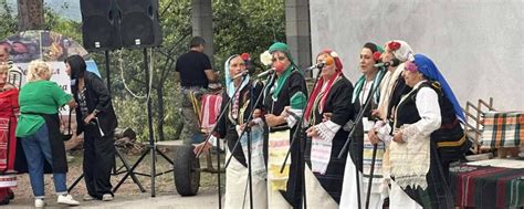 Фестивалът на лютеницата в Логодаж събра жители и гости