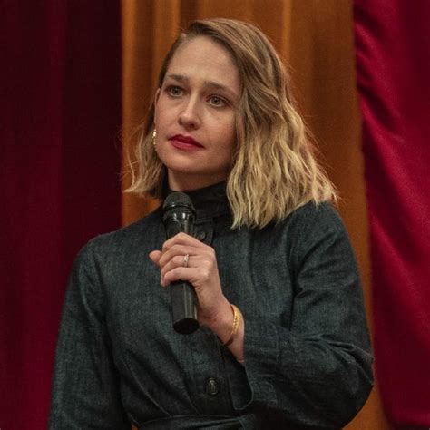 Sex Education Season 3 Why Hopes Storyline Doesnt Work