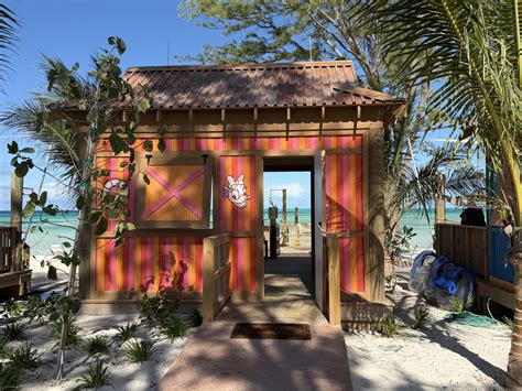 Photos Mickey And Minnie Cove Cabanas Open At Castaway Cay