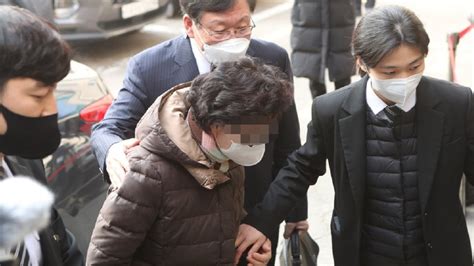 مادر همسر رئیس جمهور کره جنوبی به اتهام جعل سند بازداشت شد