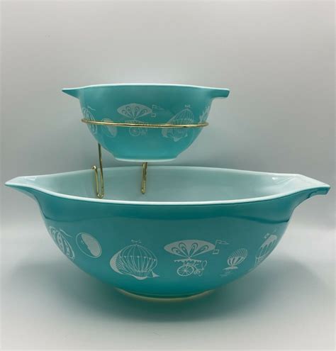 The 10 Most Popular Vintage Pyrex Patterns Antique Hq