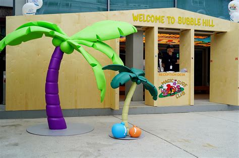 물 풍선 터지는 서핑 행성으로 출발