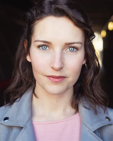 Actress Performer Helena Mitchell