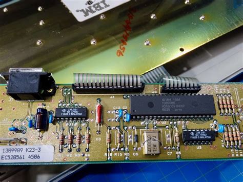 1986 IBM Model M 1390131 Made By IBM 04 NOV 86 ClickyKeyboards