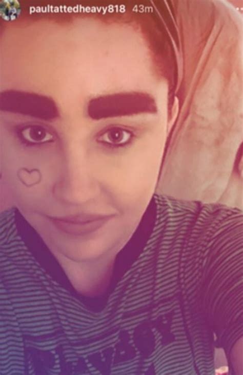 Amanda Bynes Re Emerges On Instagram With Bizarre New Look