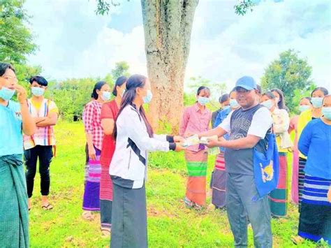 မကွေးတိုင်းနှင့် ကယားပြည်နယ်ရှိ Cdm ဝန်ထမ်းများကို တစ်ဦးလျှင် ၁ သိန်းကျပ် ထောက်ပံ့ လှူဒါန်း