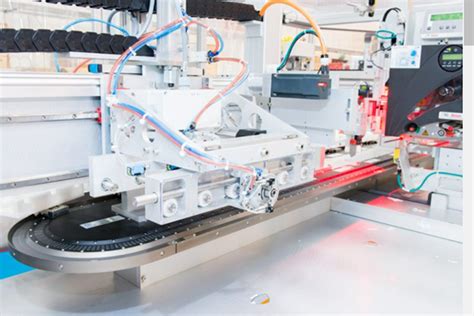 Automated Assembly Innovative Technologies Robotics Automation It Sp Automation And Robotics