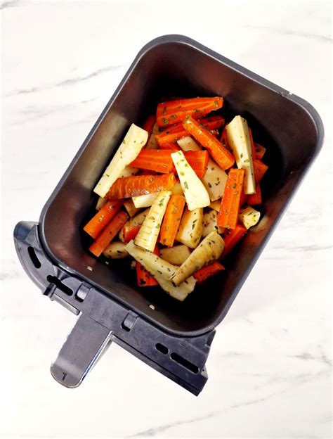 Perfectly Crispy Air Fryer Carrots And Parsnips Lianas Kitchen