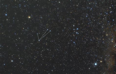 こうま座星座春夏秋冬別の星野星景星空写真と星図