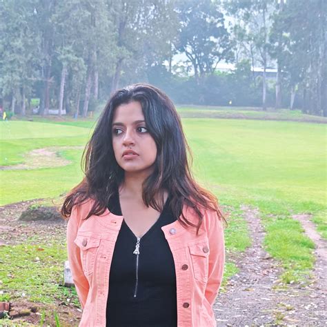 Shraddha Gokul Shraddhagokul • Instagram Photos And Videos