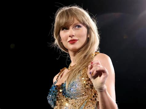 Taylor Swift登福布斯富豪榜 首位凭音乐赚取亿万身家的艺术家 My