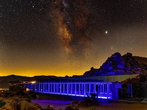 Joshua Trees Dazzling Invisible House Hits The Market For 26